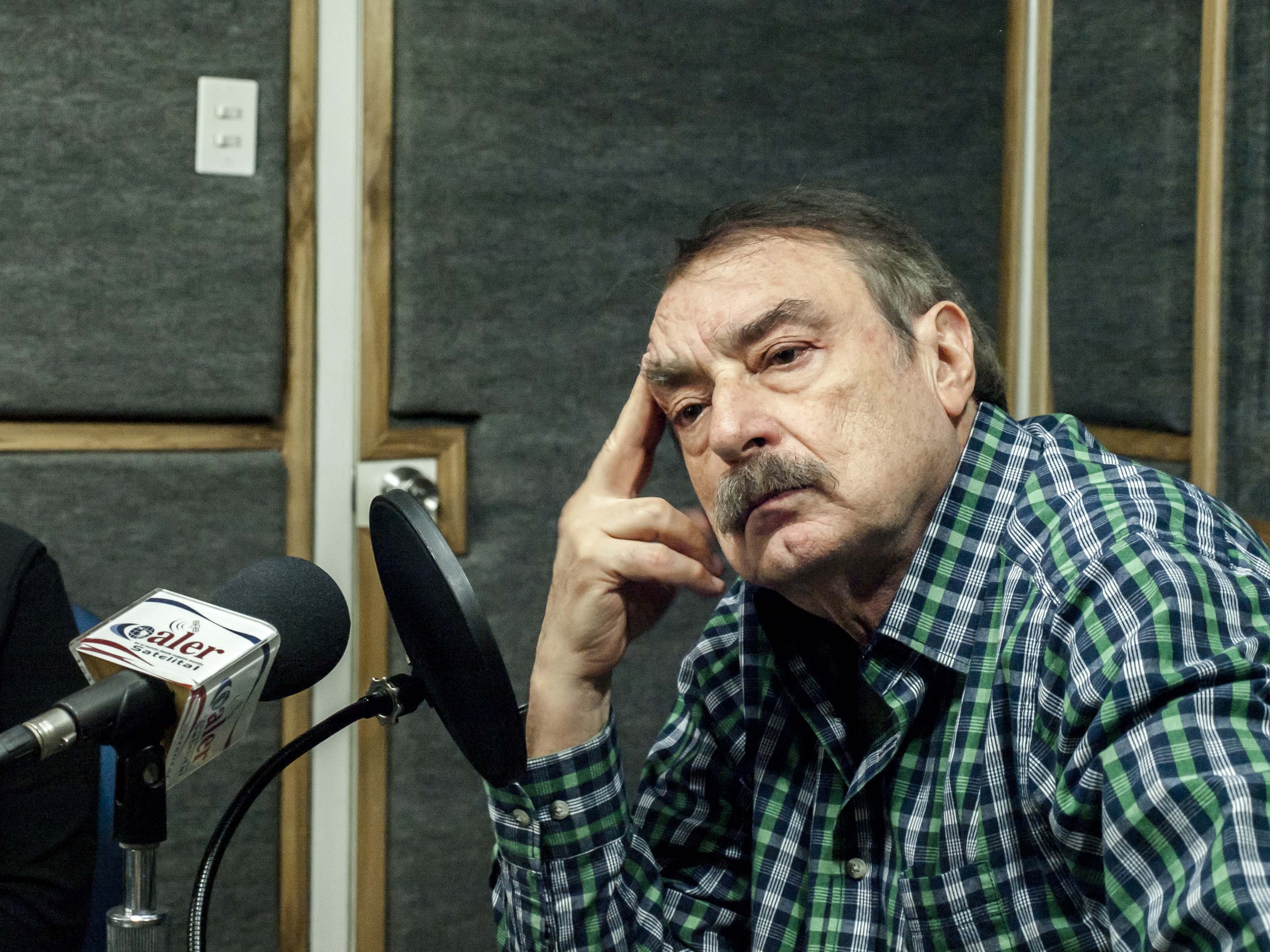 Ignacio Ramonet con el Foro de comunicación para la integración de ...