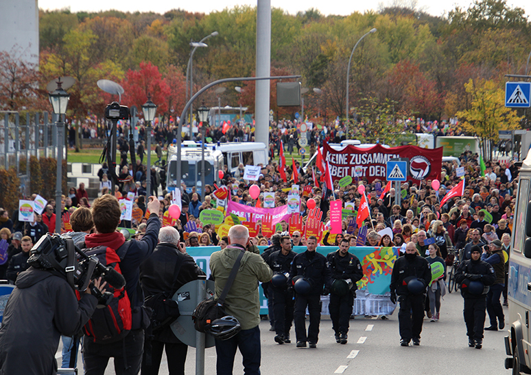 Huge march in Berlin "against hatred and racism"