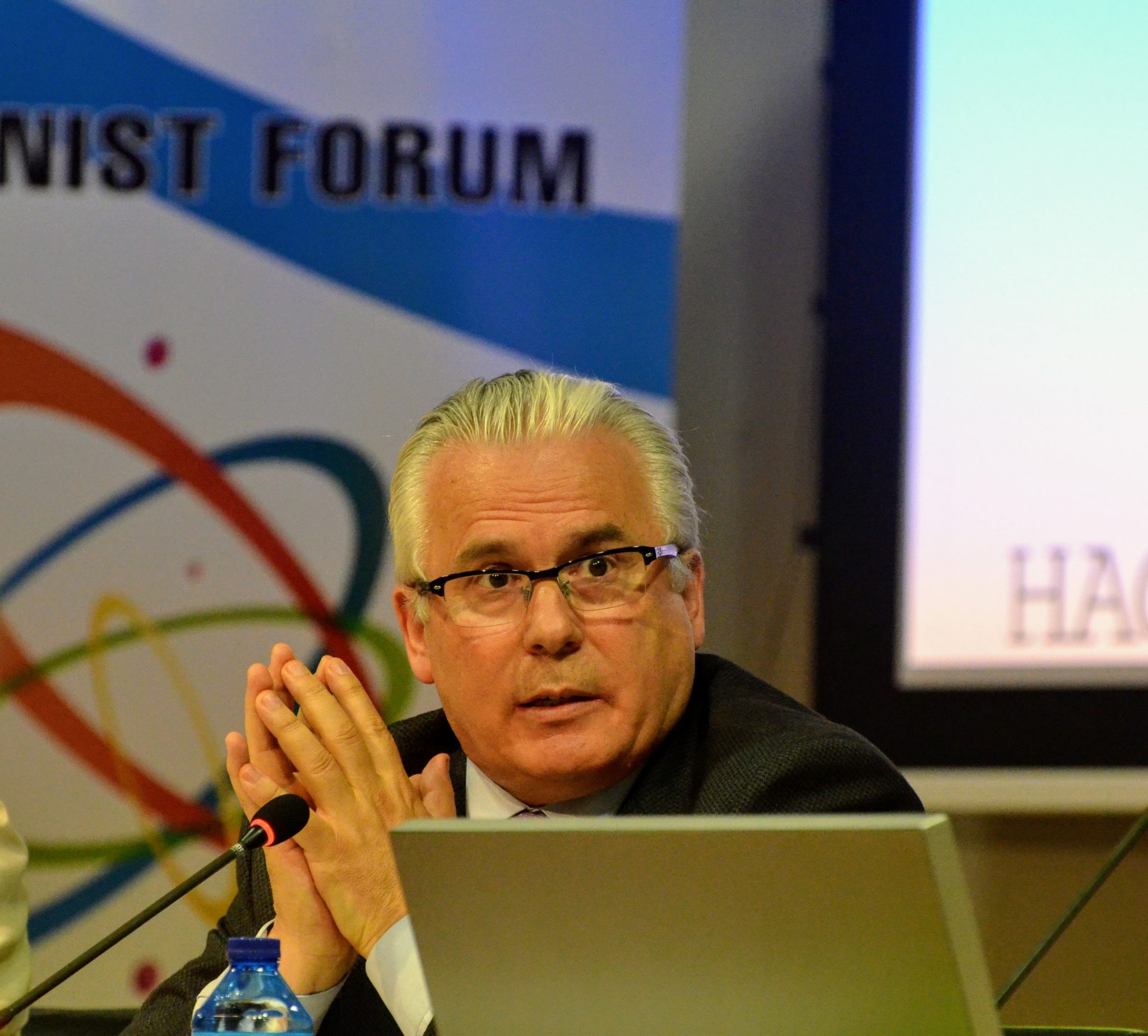 Juez Baltasar Garzón: "no creo en las fronteras... soy universalista"