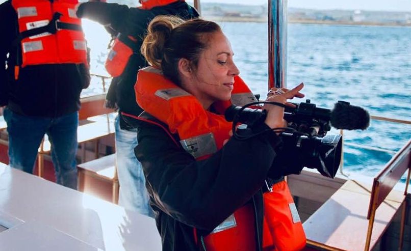 Angela Caponnetto: alineada con mis semejantes, los seres humanos