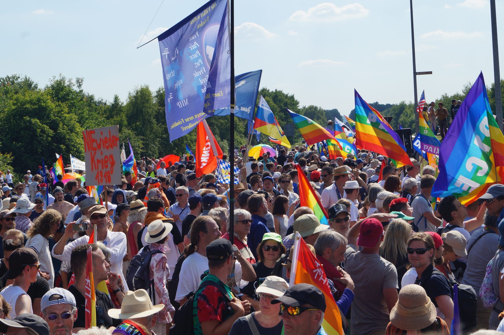 Die Bedeutung der US-Air Base Ramstein in der US-Kriegsführung gegen ...