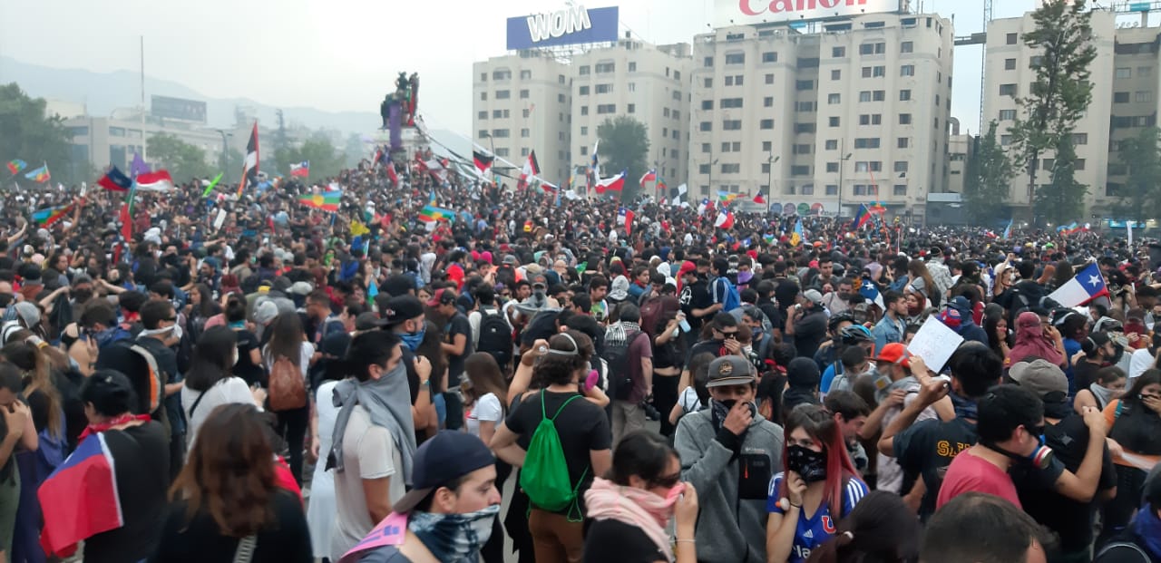 More images of the multitudinous demonstration in Santiago
