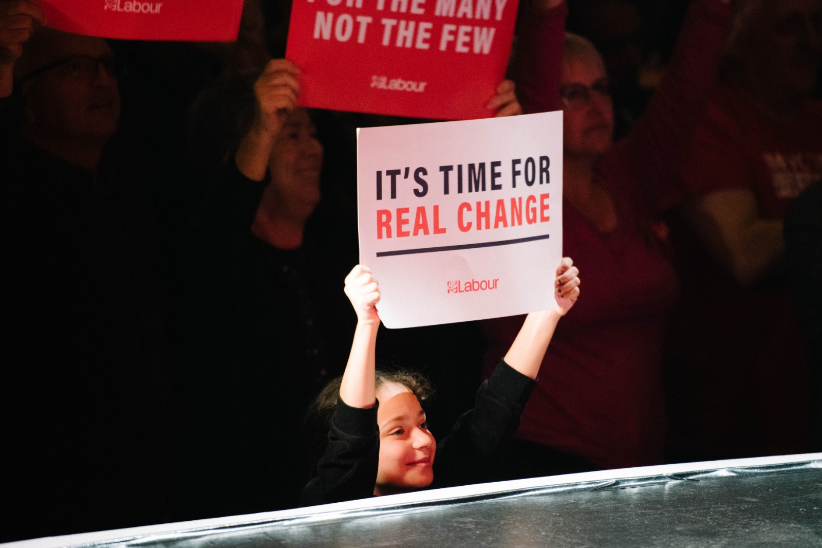 Jeremy Corbyn Condemns Anti-Semitism, After Criticism from Top Rabbi