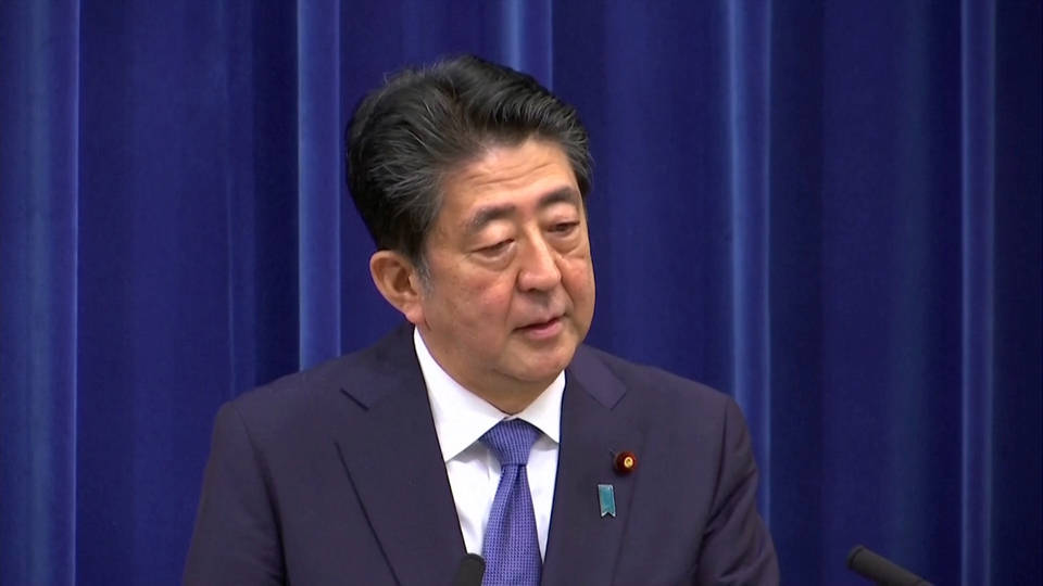 Shinzo Abe Japans Longest Serving Leader Leaves Office A Diminished