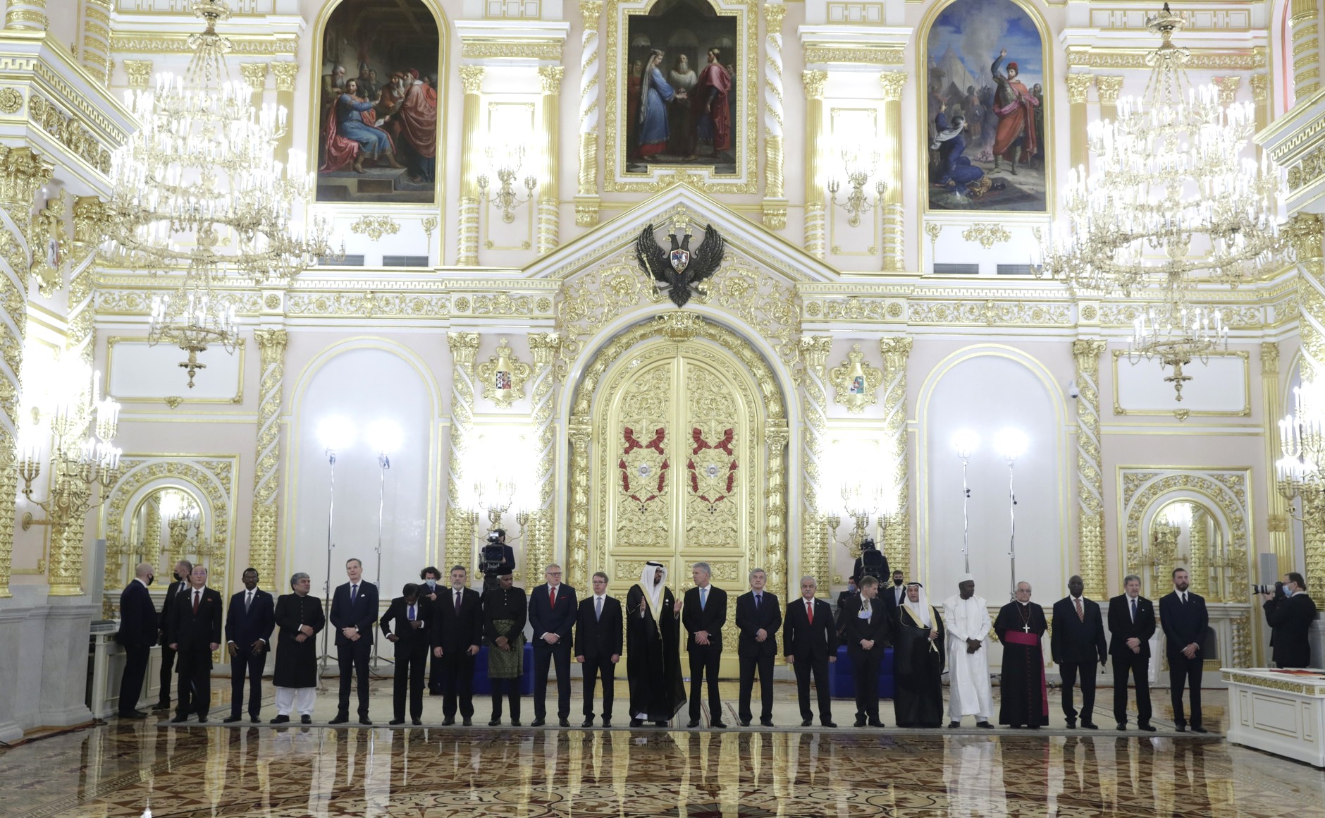 Putin talks Global Stability and Coronavirus Vaccine with Ambassadors