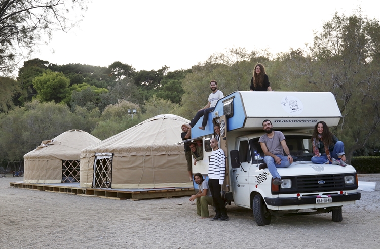 [Video] Interactive Documentary Greece: ζω... I live! Athens, meeting ...