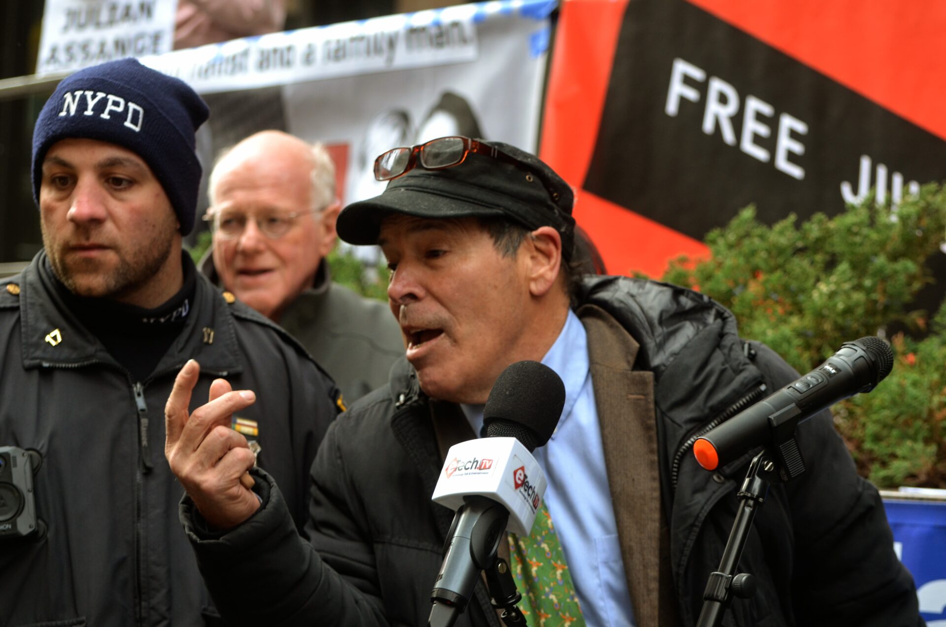 Photos: International Human Rights Day NYC Vigil to Free Julian Assange